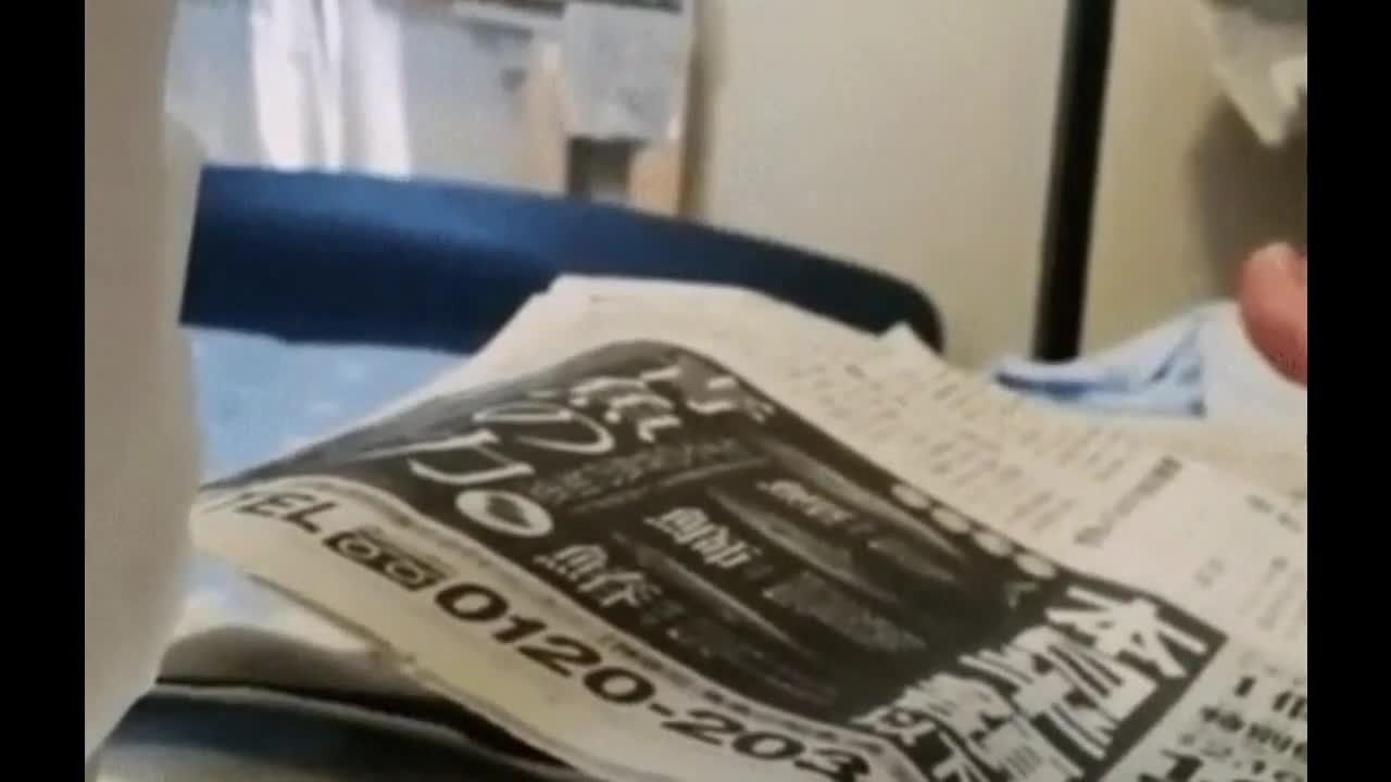 Gifs sound - Hiding under the paper | Download HD video clip on | Vlipsy