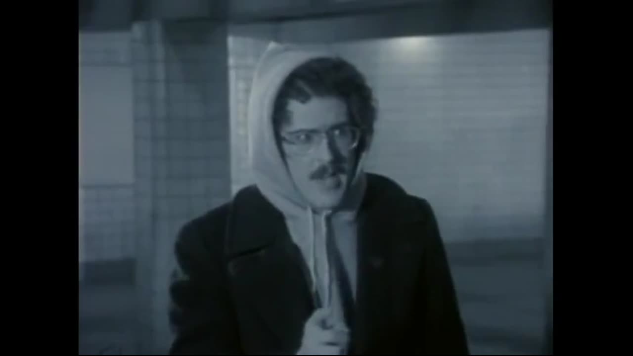 Weird Al: Back off man - Find clips on VLIPSY