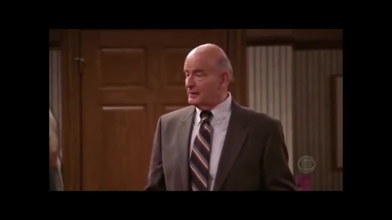 Everybody Loves Raymond - A Mime Troop Tried to Sign Her up | Download ...