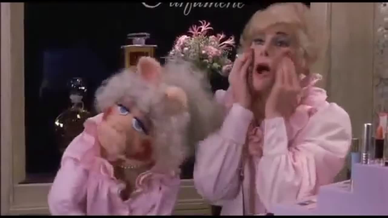 Miss Piggy & Joan Rivers, The Muppets Take Manhattan - Miss Piggy ...