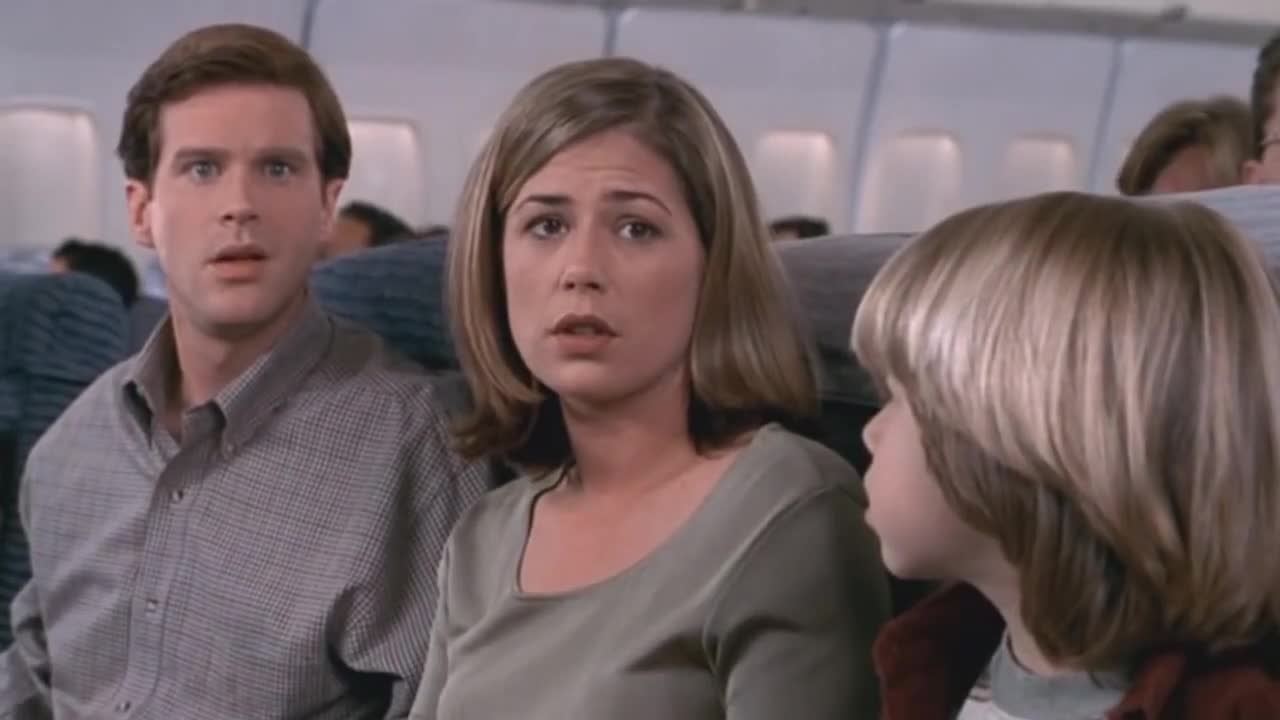 Liar Liar - Wave | Download HD video clip on | Vlipsy