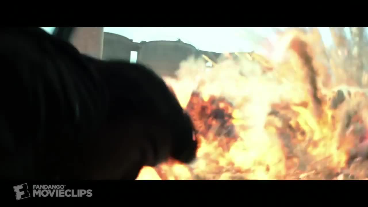 The Hunger Games: Mockingjay Part 1 - Bomb explosion | Download HD ...