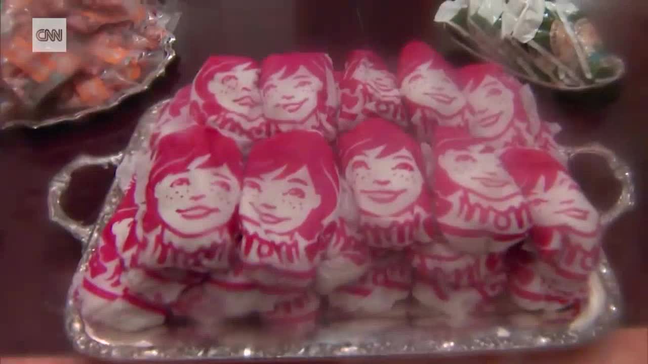 CNN: Enjoy your food - Find clips on VLIPSY