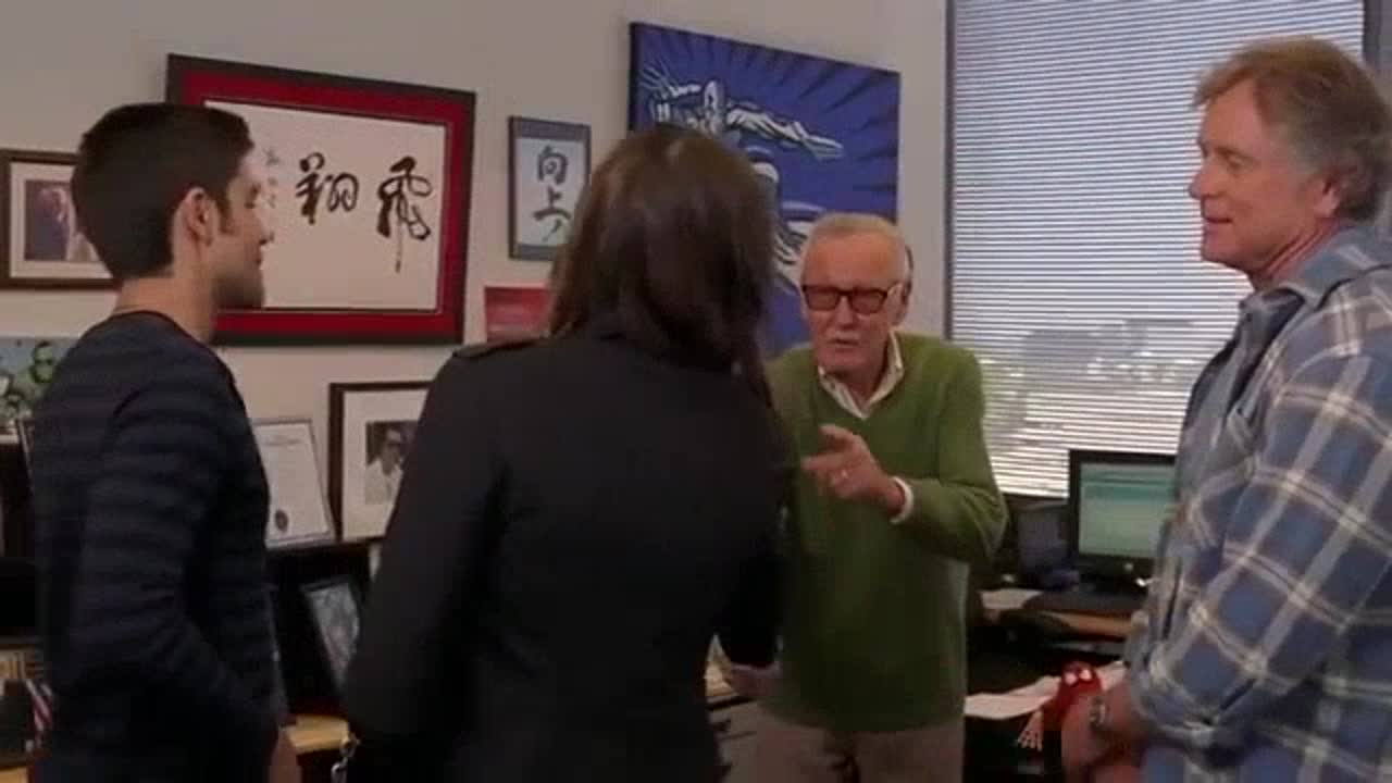 Entourage: Sasha looks familiar to Stan Lee. Find clips on VLIPSY
