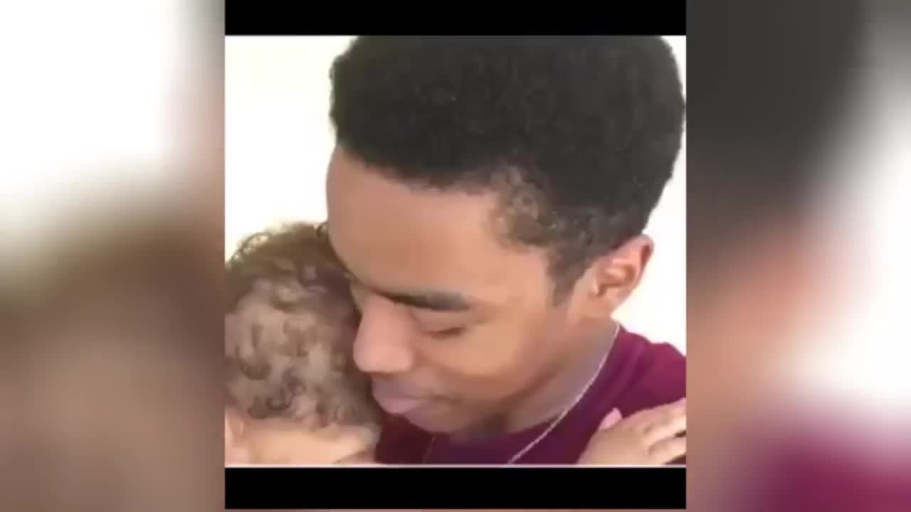 Vine: Hold My Baby for One Second. Find clips on VLIPSY