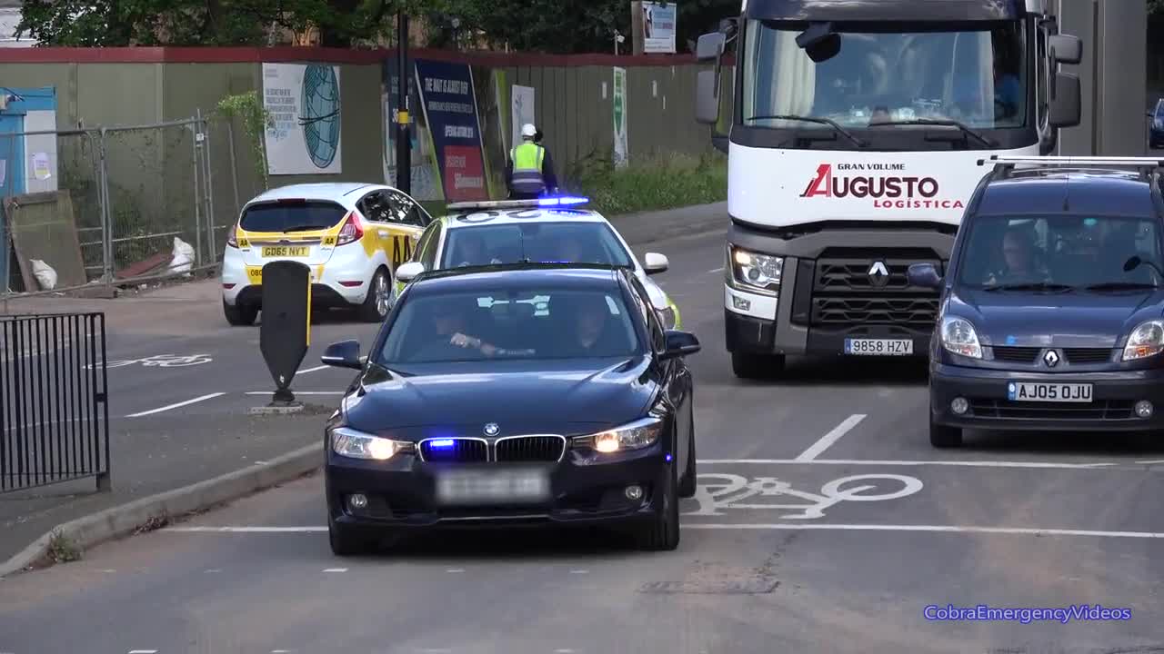 Police responding - BEST OF 2016 - Police Sirens | Download HD video ...