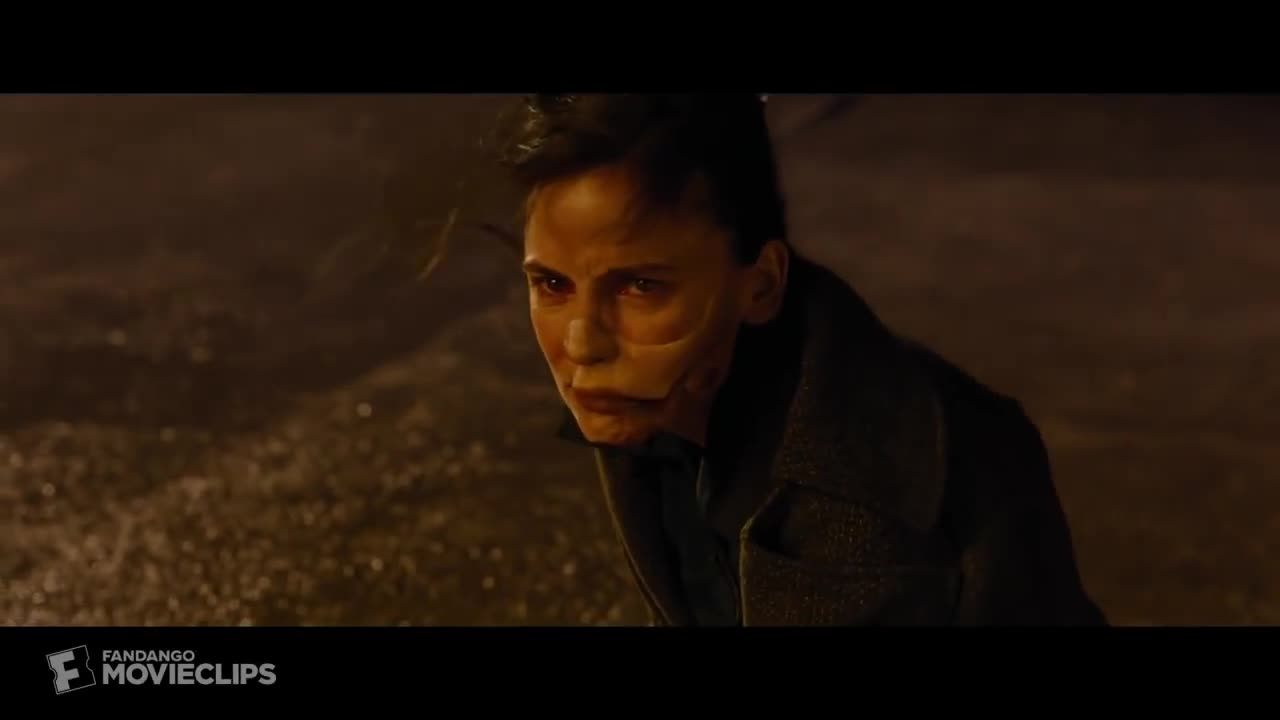 Wonder Woman - Dr. Poison's face flakes off | Download HD video clip on ...