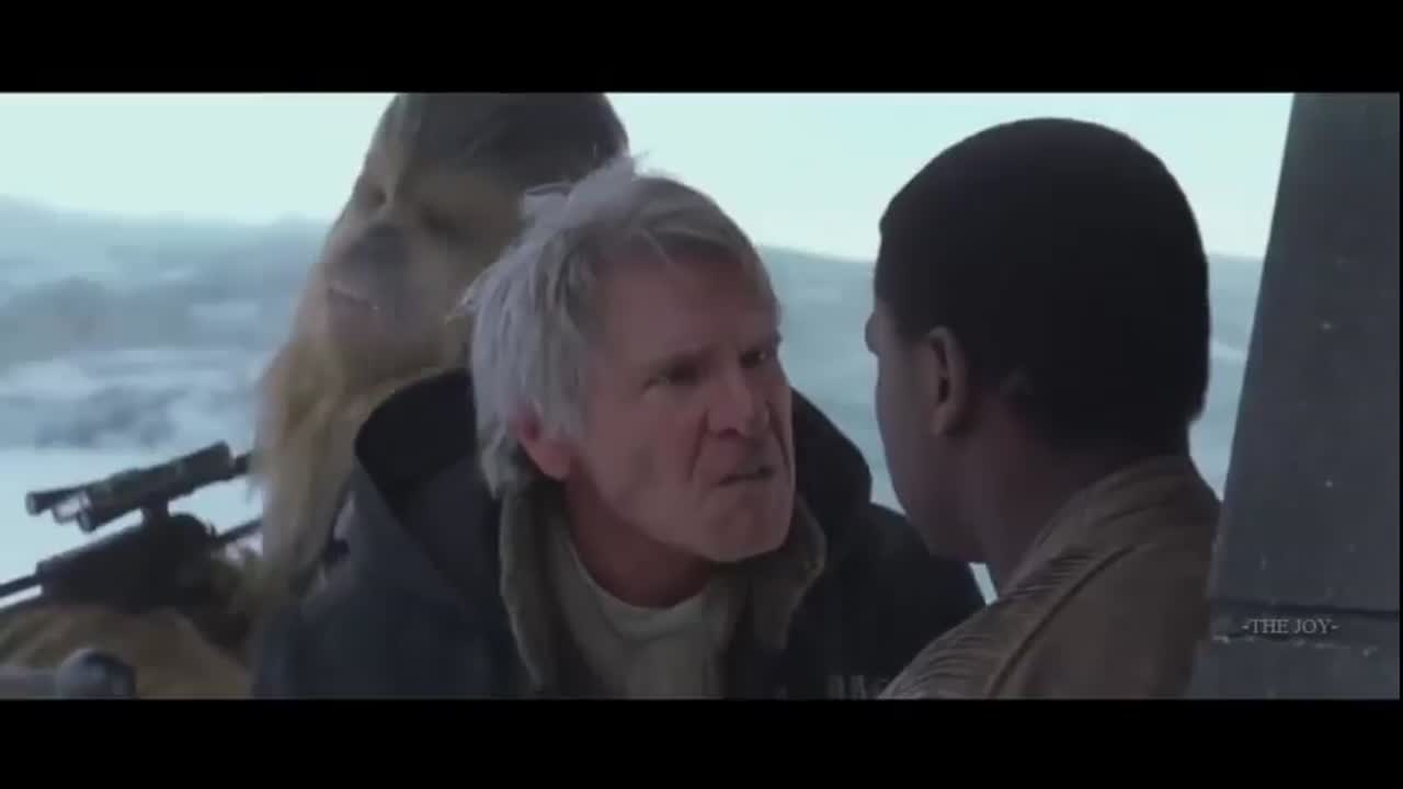 Star Wars: Episode VII - The Force Awakens - Chewbacca is cold ...