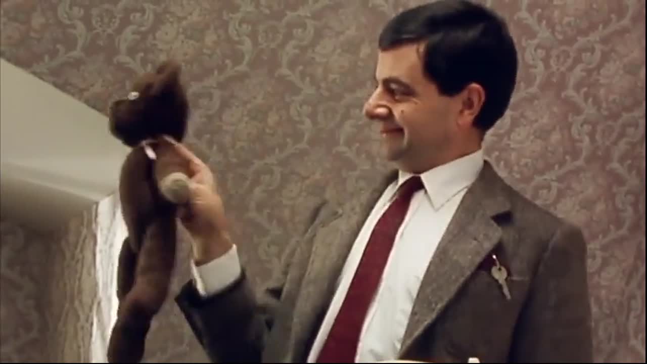 Mr. Bean - Teddy Bear | Download HD video clip on | Vlipsy