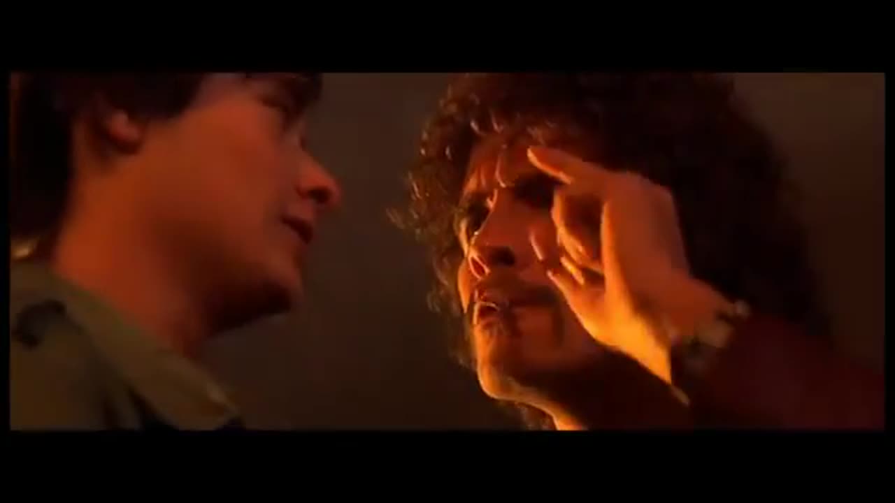 Detroit Rock City - Shake your wee-wee | Download HD video clip on | Vlipsy