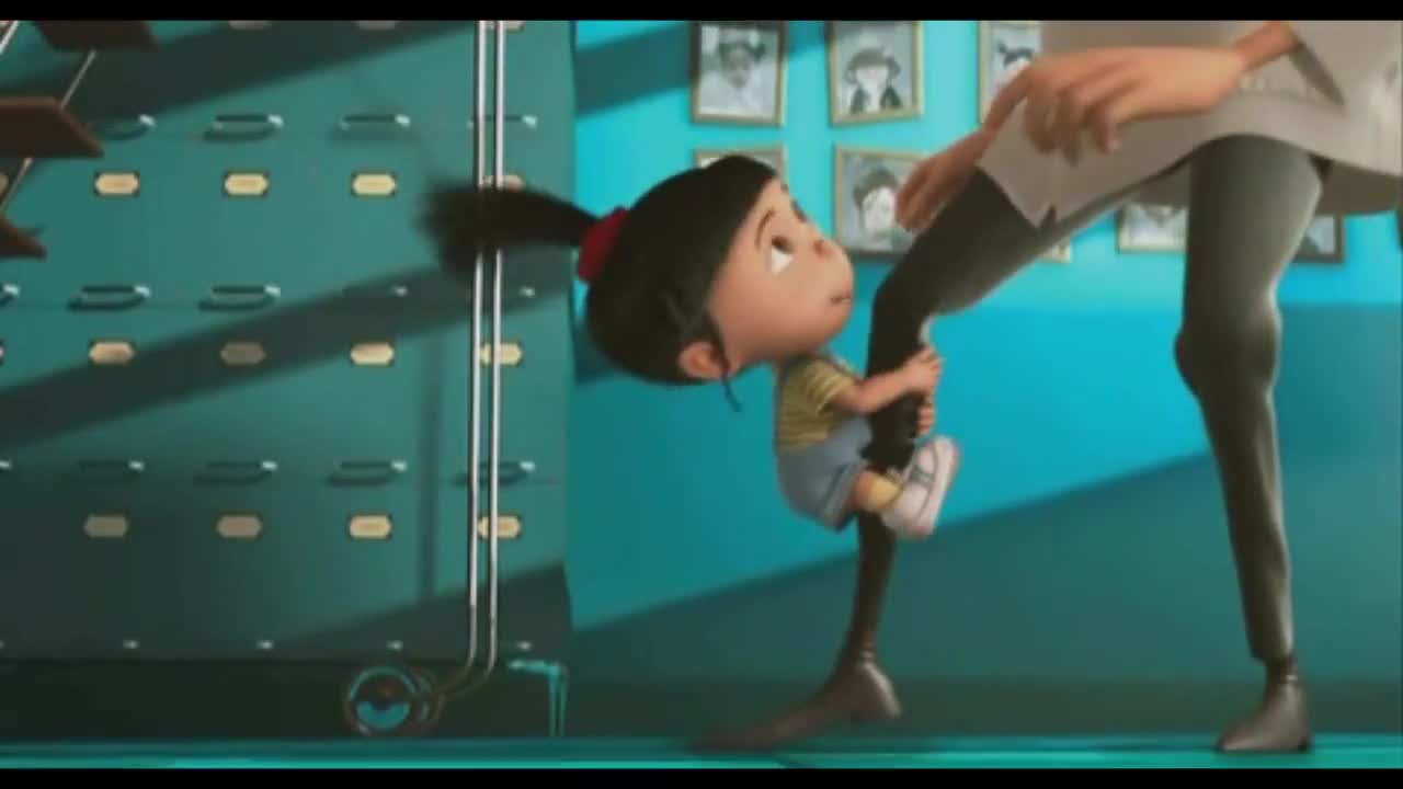 Despicable Me - Got your leg | Download HD video clip on | Vlipsy