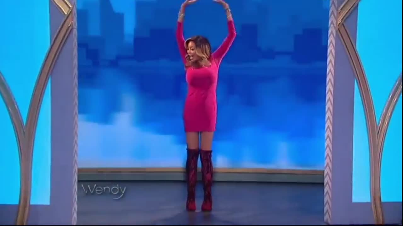 Wendy Williams Meme - Awkward entrance | Download HD video clip on | Vlipsy