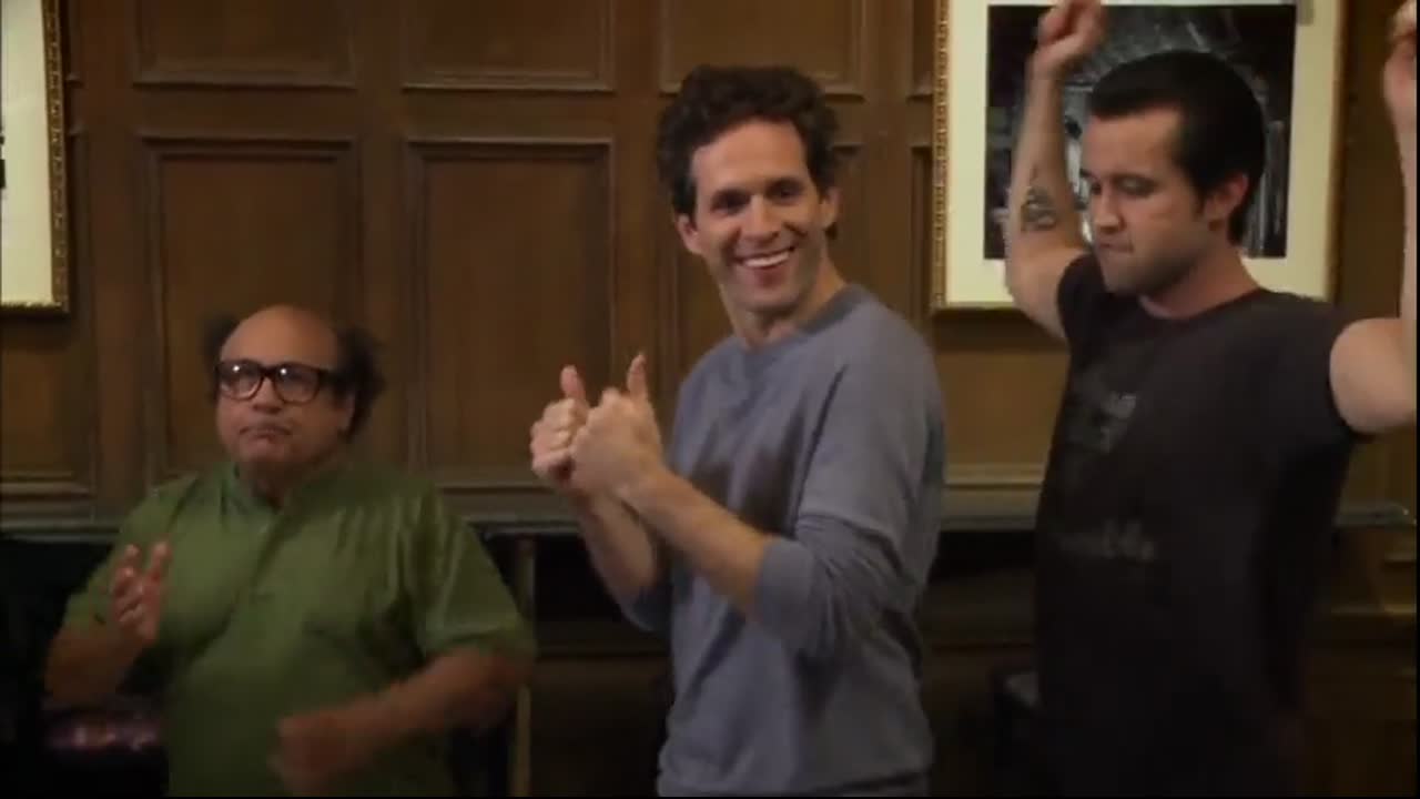 It's Always Sunny in Philadelphia - Happy dance | Download HD video ...