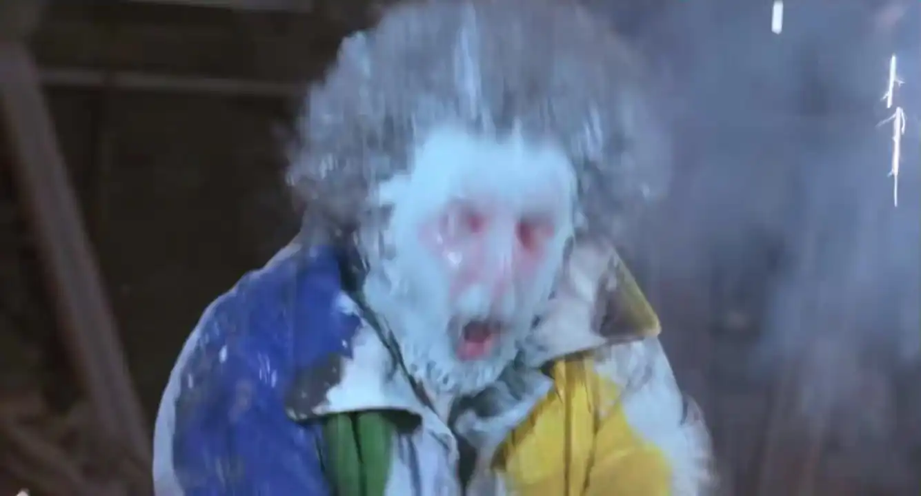 Home Alone 2 - Marv electrocuted | Download HD video clip on | Vlipsy