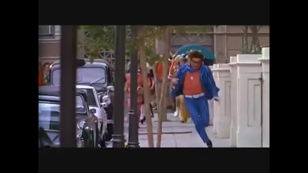 Austin Powers - Austin Powers running from women | Download HD video ...