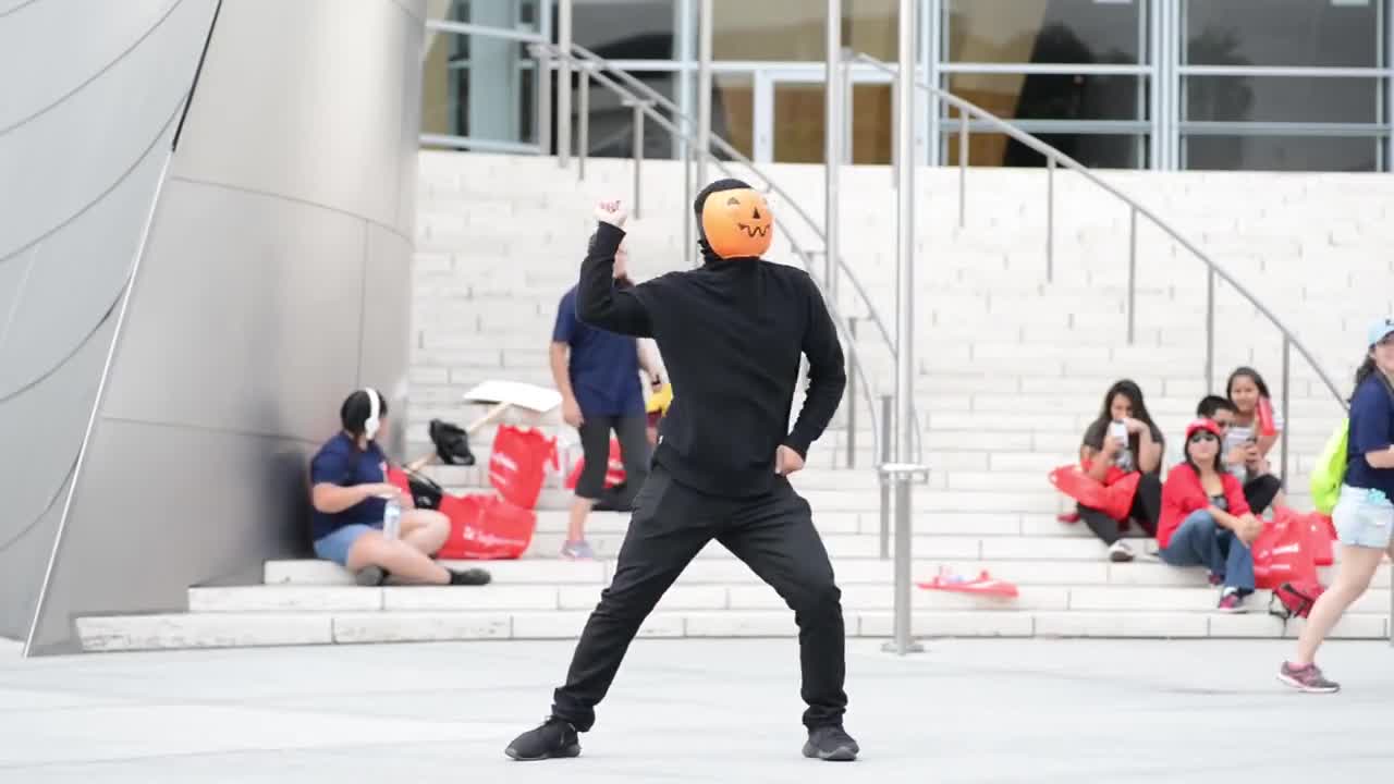 D-Piddy - Halloween Dance | Download HD video clip on | Vlipsy